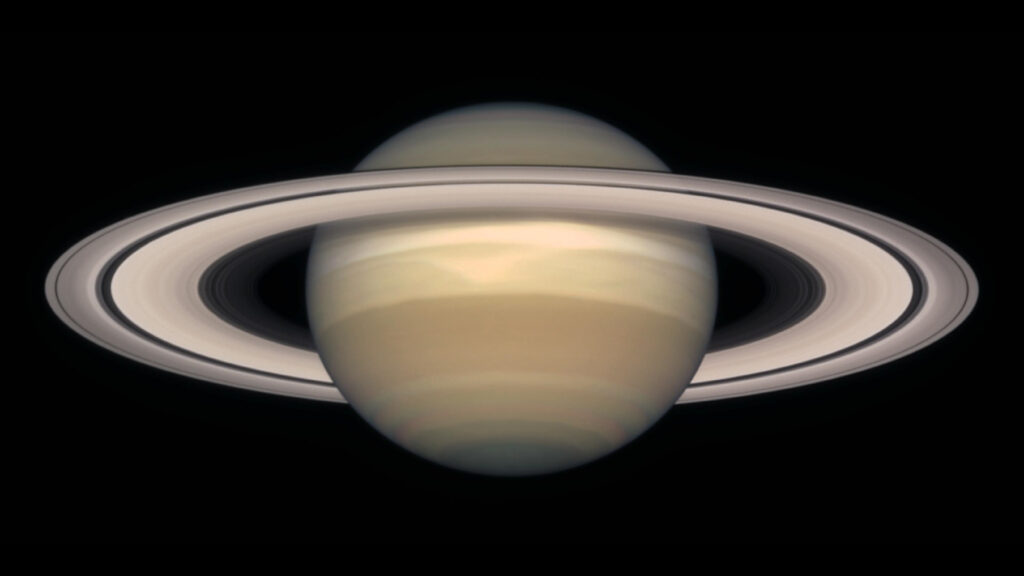 Saturne sera à son plus grand et plus brillant le 21 septembre - voici ...